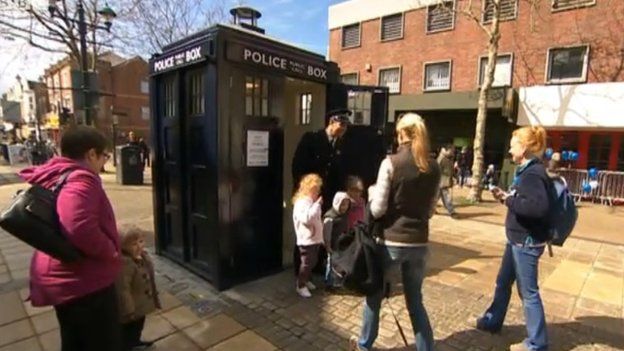 Boscombe community safety patrols launched - BBC News