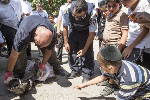 In pictures: Gaza conflict escalates - BBC News