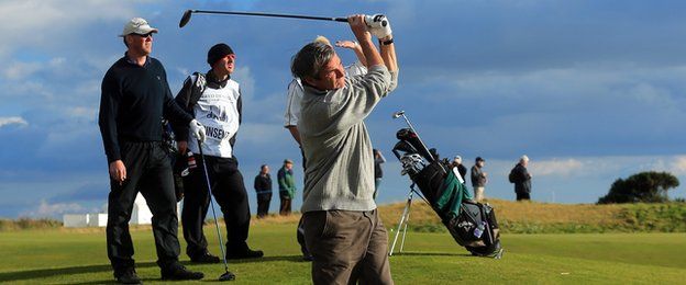 Alan Hansen: TV pundit bows out following World Cup final - BBC Sport