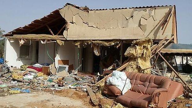 Israel's Gaza campaign in seventh day as rocket fire continues - BBC News