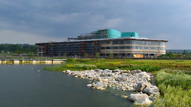 Builder appointed for science unit at Inverness Campus - BBC News