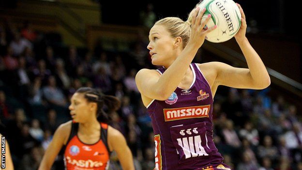 Chelsea Pitman: Manchester Thunder sign Australia star - BBC Sport