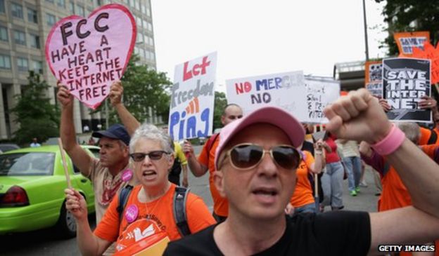 FCC extends net neutrality comments deadline after glitch - BBC News