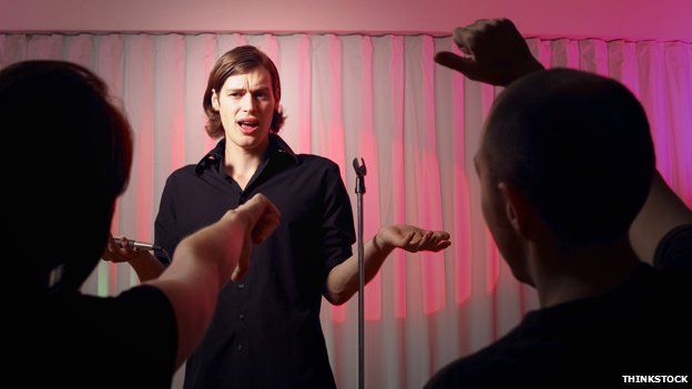 What's the best way to deal with being booed? - BBC News