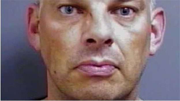 Strangler David Wilder jailed for Kerry Power murder - BBC News