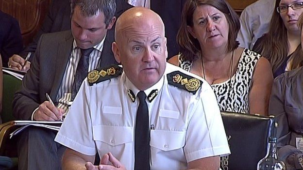 Dr Anthony Marsh: Ambulance trust to look for new chief - BBC News