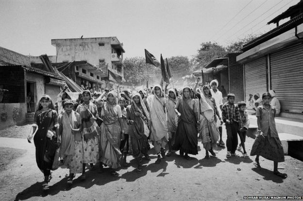 In pictures: Life in denuded India villages - BBC News