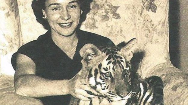 Ayahs' Home: Remembering the forgotten Indian nannies of London - BBC News