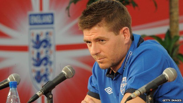 Andy Carroll to replace Gerrard as new England captain? - BBC News