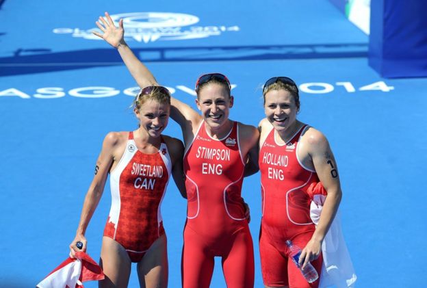 In pictures: Day One of Commonwealth Games - BBC News