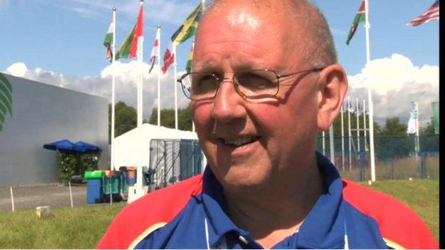 Glasgow 2014: Mark Cavendish told Andrew Roche to 'keep going' - BBC Sport