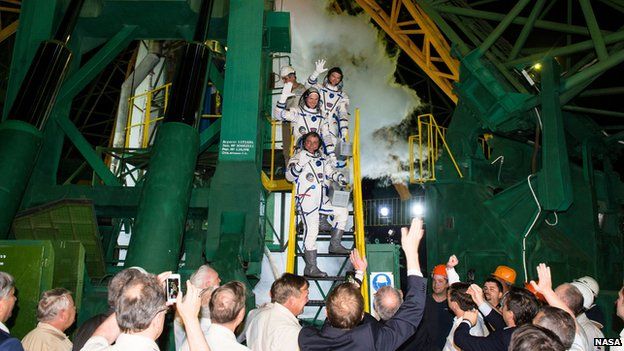 Could tensions over Ukraine hit space? - BBC News