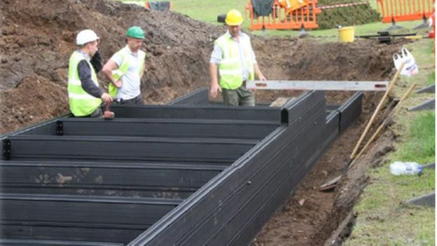 Coffin stacking idea in Banwell Cemetery to save space - BBC News