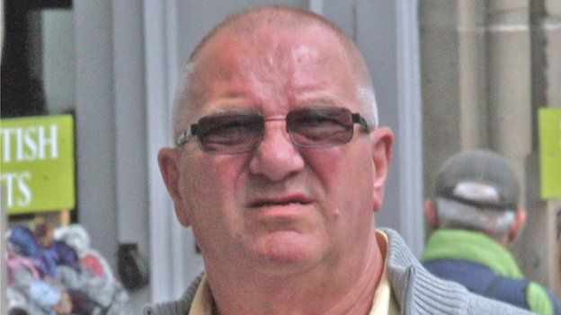 Child rapist Ronald Smith jailed for 30-year-old crimes in Fife - BBC News