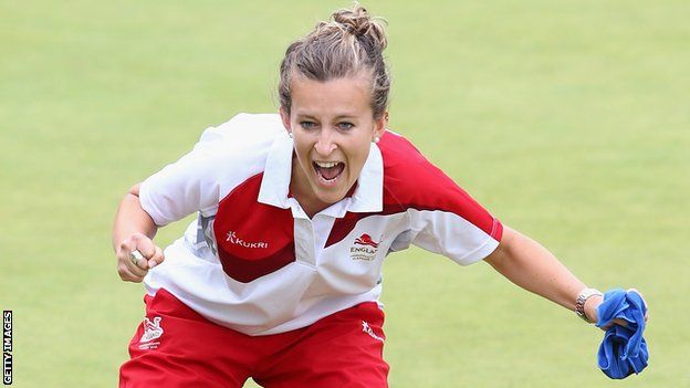 Commonwealth Games bowler Natalie Melmore to take 2015 off - BBC Sport