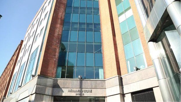 SSE Airtricity creates 143 call centre jobs in Belfast - BBC News