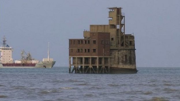 From forts to factories: Unusual homes under the hammer - BBC News