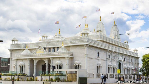 £20m Hindu temple funded by community opens in London - BBC News