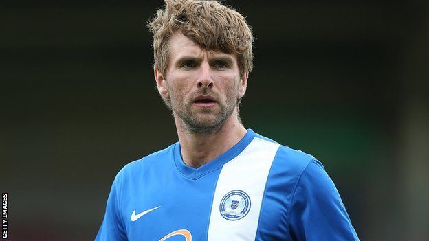 Paddy McCourt: Brighton sign Northern Ireland winger - BBC Sport