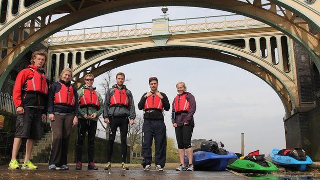 Sam Greatrex: Halesowen man's round-the-world record bid - BBC News