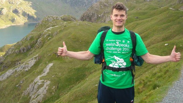 Cyclist Martin Trinder's family pay tribute after death - BBC News