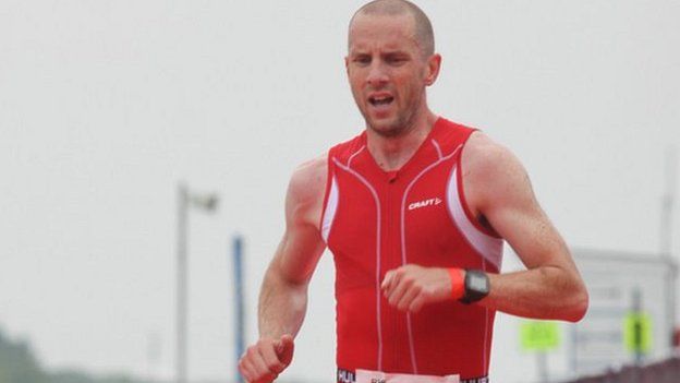 Karl Hunt: From 'fat wrestler' to international triathlete - BBC Sport