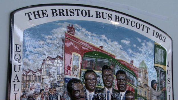 Bristol bus boycott marked with commemorative plaque - BBC News