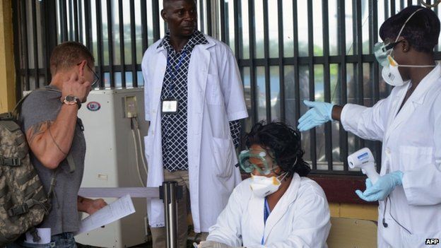 Ebola Outbreak West Africans Back Lifting Travel Bans Bbc News