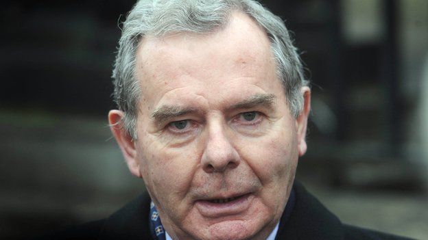 1985 state papers: Businessman Sean Quinn alleged discrimination - BBC News