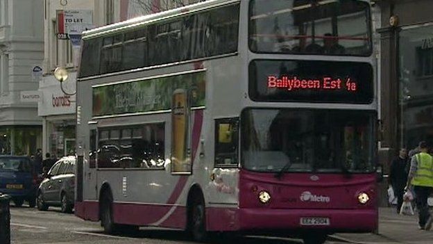 Ulsterbus and Metro bus drivers balloted over strike - BBC News