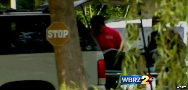 Scott Rogers: Shot TV host faced grand jury appearance - BBC News