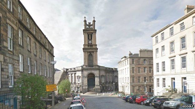 'Loud' church bell stopped from ringing in Edinburgh - BBC News