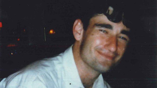 Two jailed for Anthony Hughes murder - BBC News