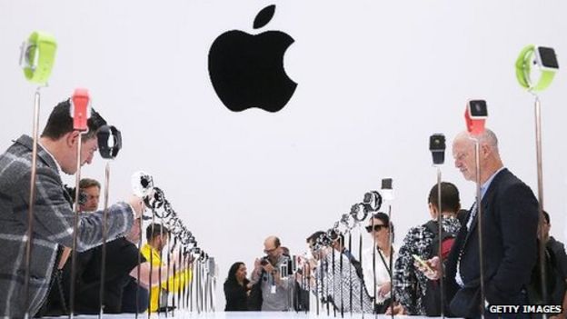 Apple Watch: The net reacts to Apple's first wearable - BBC News