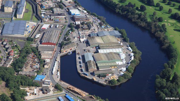 Council puts Perth Harbour on the market - BBC News