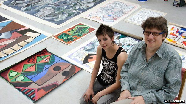 Sheffield artist's work shown for first time since his death - BBC News