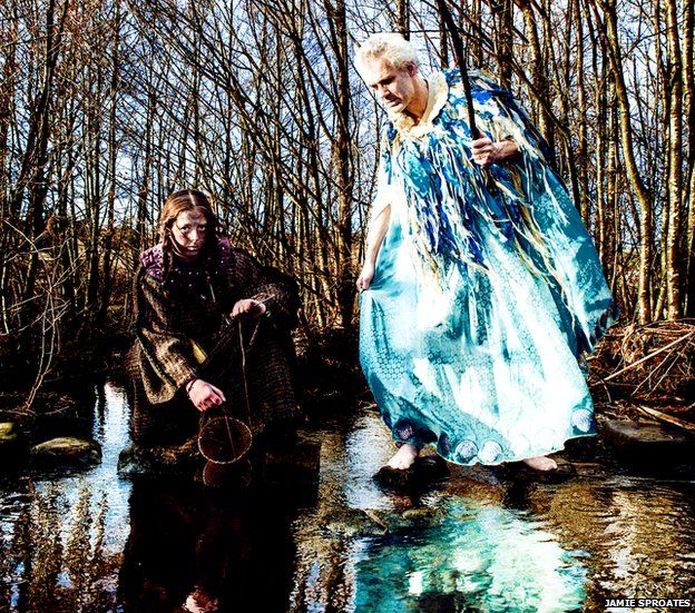 Harehope quarry becomes theatre for Shakespeare's Tempest - BBC News