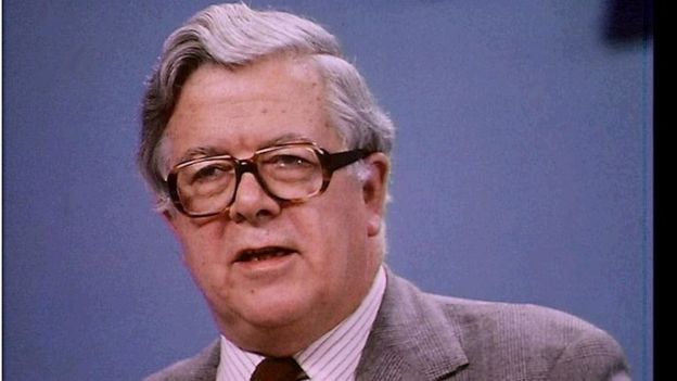 Geoffrey Howe, former Conservative chancellor, dies aged 88 - BBC News