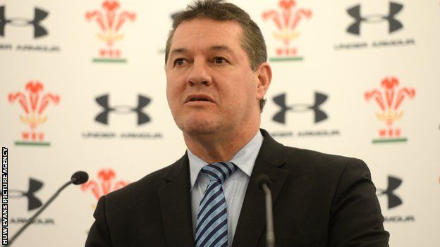 Chairman David Pickering voted off Welsh Rugby Union board - BBC Sport