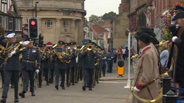 North Yorkshire RAF parade marks the Battle of Britain - BBC News
