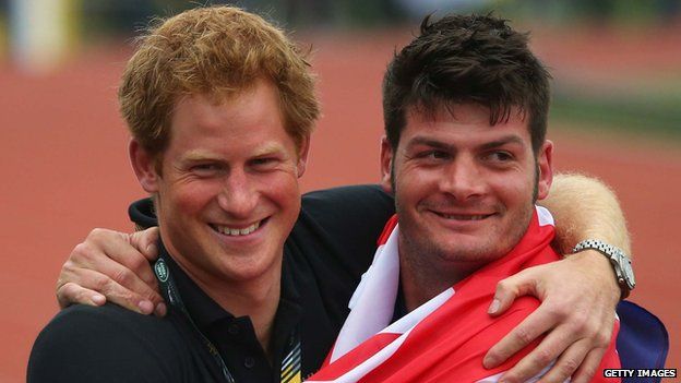 Prince Harry to toast Invictus Games with a birthday beer - BBC News