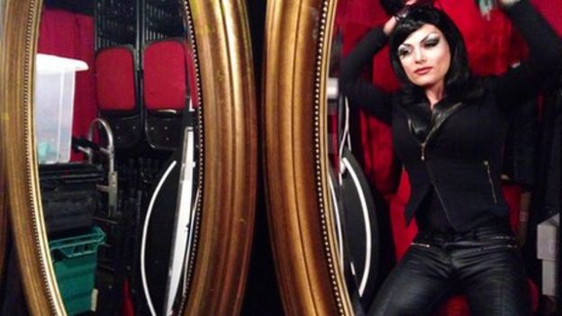 #BBCtrending radio: Drag queens on Facebook, and Pakistan's 'VIP ...