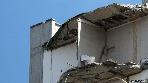 Medellin tower blocks demolished after collapse - BBC News