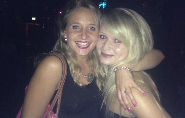 Thai beach victim Hannah Witheridge 'irreplaceable' says friend - BBC News