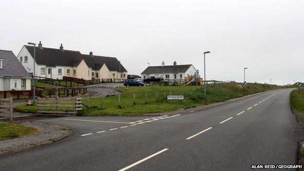 Man who died in collision on Benbecula named - BBC News