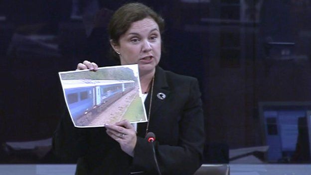 Train door 'ripped from hinges' in Bangor tunnel - BBC News