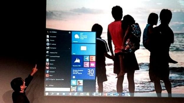 Microsoft unveils Windows 10 system with Start Menu - BBC News