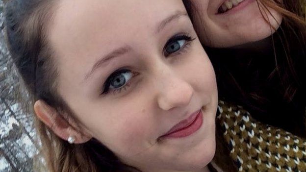 Alice Gross suspect 'may be' body in park, police say - BBC News