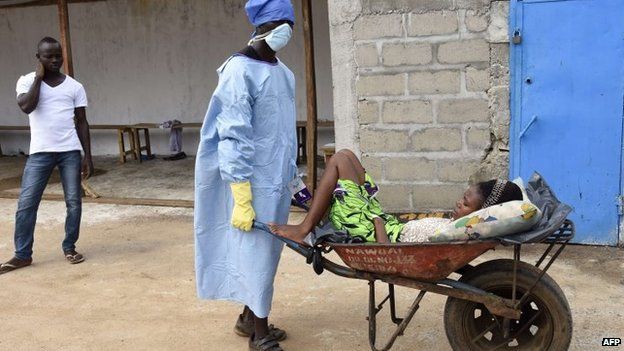 Ebola crisis: Liberia 'to prosecute man in US hospital' - BBC News