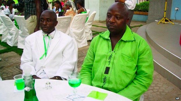 US cameraman in Liberia diagnosed with Ebola - BBC News